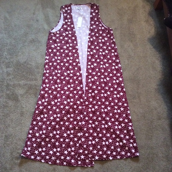 Glamorous | Jackets & Coats | Nwt Maroon Star Print Duster Sold By Asos ...